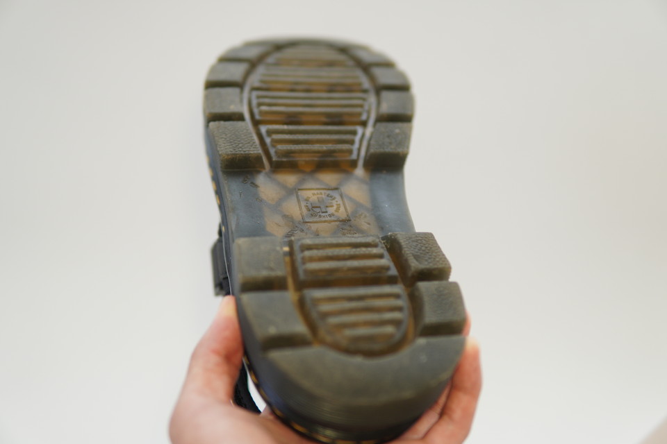 マーチンのサンダル？！ドクターマーチン Forster レビュー | myounakodawari.com ~shoes~